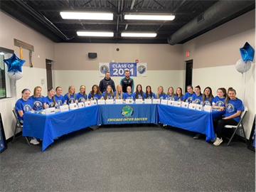 Home [www.chicagointersoccer.com]